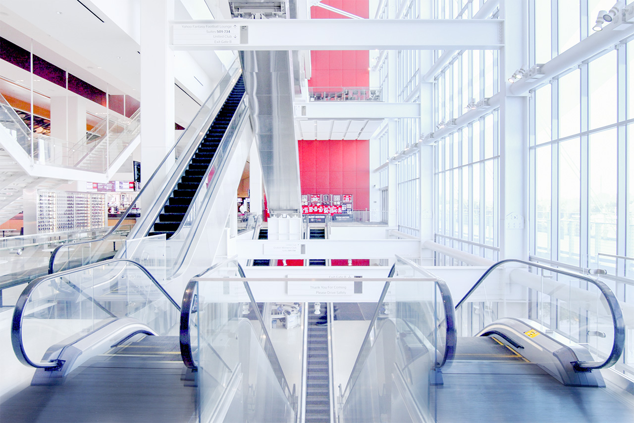 what is the united club at levi's stadium