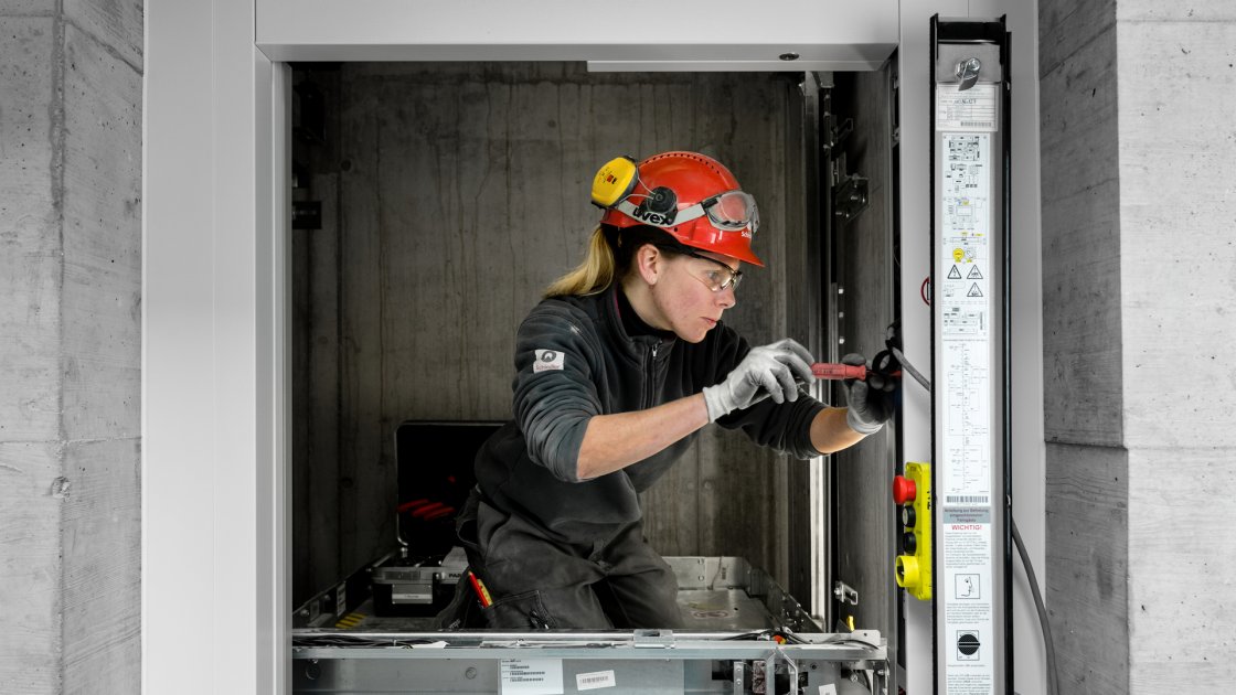 Field Operations careers | Schindler Group