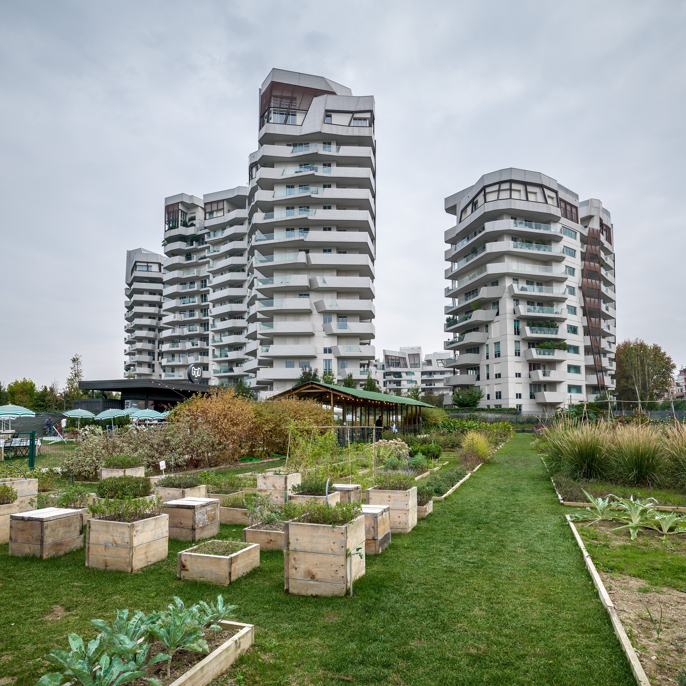 city life milano italy