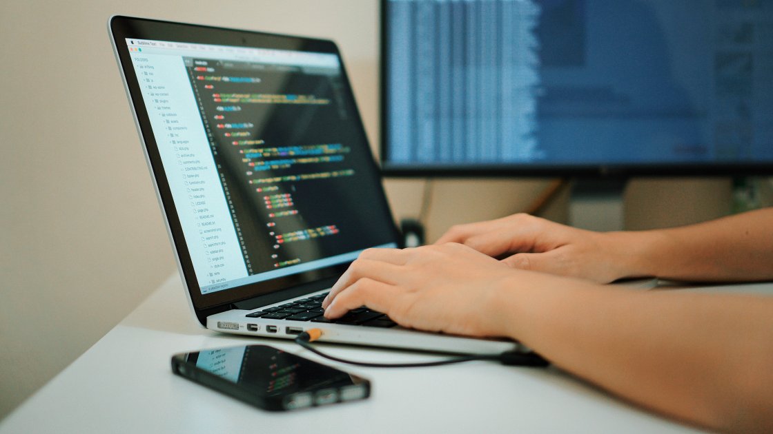 How do you program a modern elevator? | Schindler Group